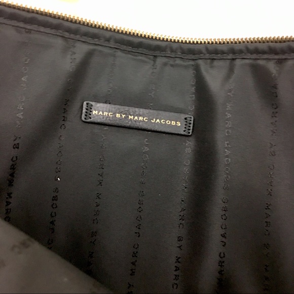 Marc By Marc Jacobs | Bags | Marc Jacobs Laptop Case Embossed Leather ...